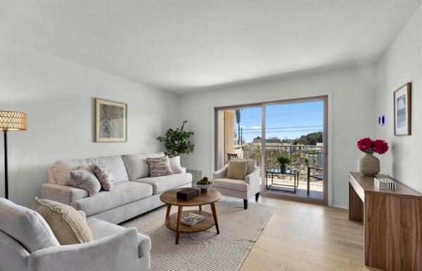 Two Bedroom Townhome With Harbor And Ocean Views - Rancho Palos Verdes, CA