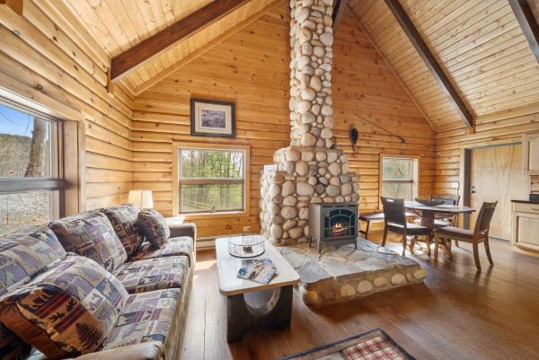 Cabin At Blackberry Crest - Blowing Rock, NC