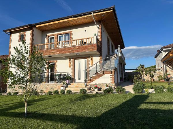Mosaic Guesthouse - Lake Ohrid