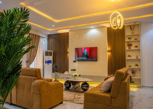 Stonehaven B- 2 Bedroom Luxury Shortlet Apartment Oluyole Ibadan - Ibadan