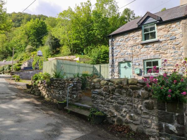 Old Chapel House - Bethesda