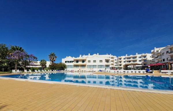 Dunas Alvor With Pool View And Parking In The City Center - Alvor