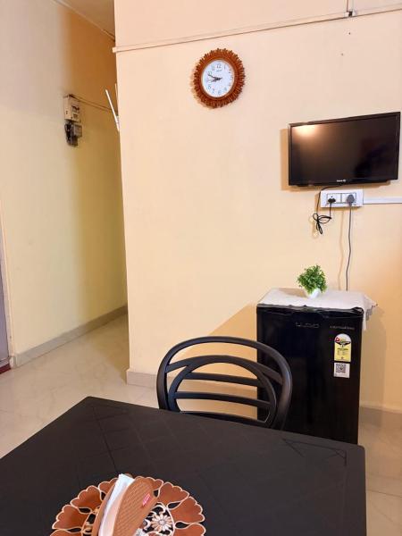 Reeha's Urban Inn - Private 1bhk Getaway - Guwahati