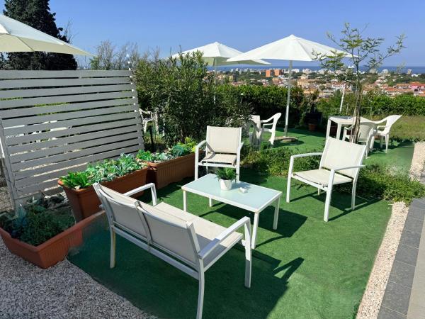 B&b Cá Bianca Ventisette Riccione - Riccione
