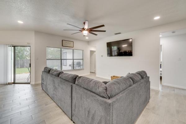 3 Mi To Seaworld! Cozy Family Home W/ Patio - San Antonio, TX