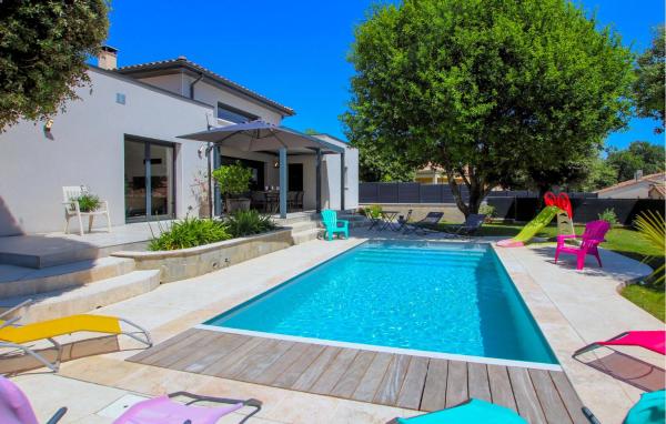 Nice Home In Montboucher Sur Jabron - Montélimar