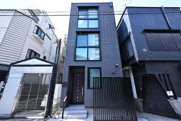 Ny Hotel Premium 2 新宿3階建て4室1バスルーム1シャワー3トイレ - 시나가와구