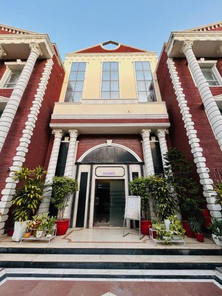 Hotel Cymbal -Sector 31 Gurgaon - Gurugram