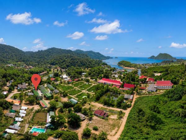 Charming 1-bdr Furnished Private Home With Kitchen - Ko Chang