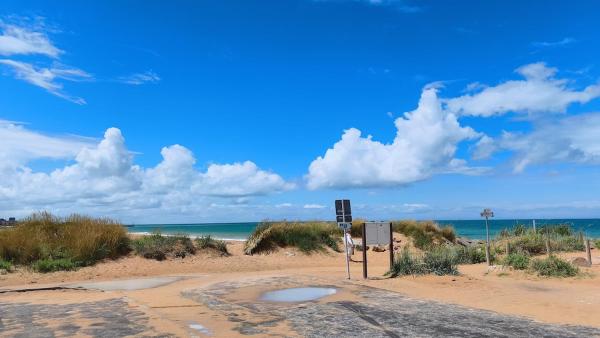 Les Sables, Cozy Cottage With Stunning Sea Views - Courseulles-sur-Mer