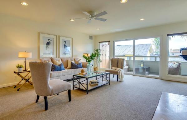 Two Bedroom Coastal Residence With Pool Access - Westwood - Los Angeles