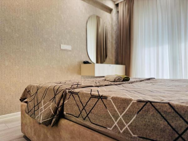 Luxury 3 Room Apartments In 28 May - Bakou