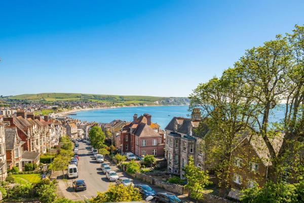 Sea View Escape - Apartment Close To Pier & Town - Corfe Castle