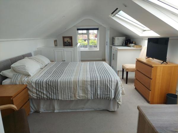 Avalon Guest Suite Ewell - Surbiton