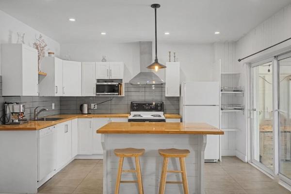 Muray 4br Family Home Private Garden 15 Mins To Downtown - Montreal