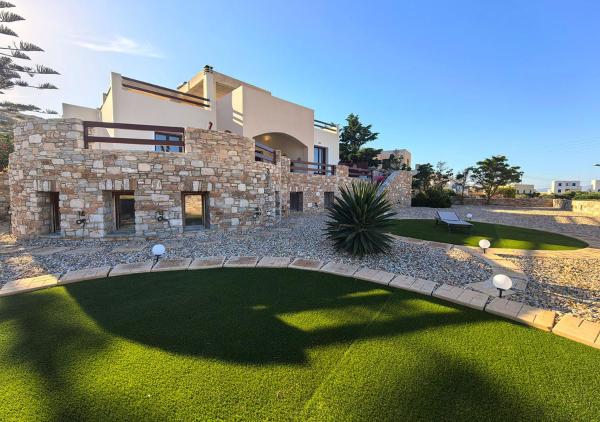 Petracasa Luxury Villa - Сирос