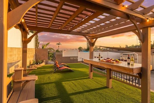 Renovated Lg Backyard W Outdoor Dining - Santee, CA