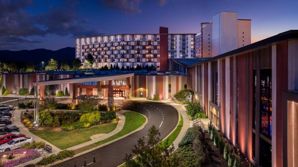 Harrah's Cherokee Valley River Hotel & Casino - A Caesars Rewards Destination - North Carolina