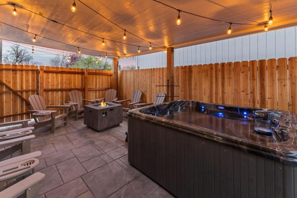 Sauna Hot Tub Family Friendly & Game Room - Westminster, CO