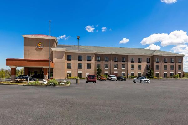 Comfort Suites Edinboro - Edinboro, PA