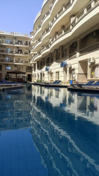 Cozy Apartment With Pool Near Beach - Hurghada