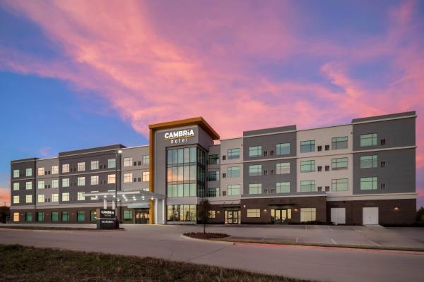 Cambria Hotel Northlake Conference Center - Roanoke - Fort Worth, TX