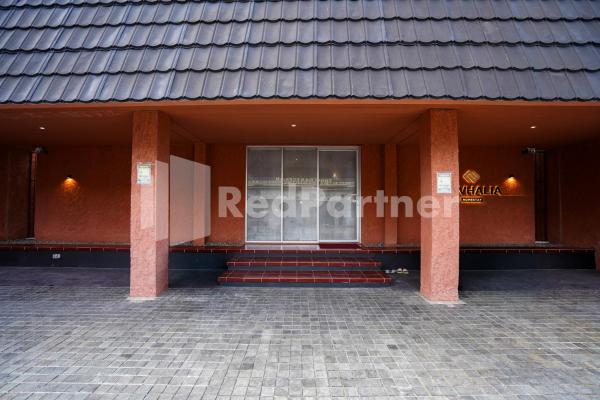 Novhalia Homestay Near Jogja Expo Center Redpartner - Yogyakarta