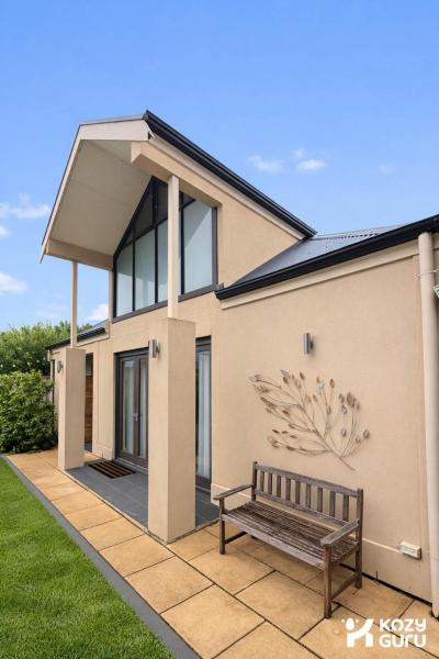 Kozyguru | Joslin | Private Self-contained 1 Br - Prospect