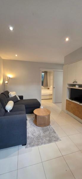 Balmoral Retreat, Balmoral Beach, Mosman - Manly