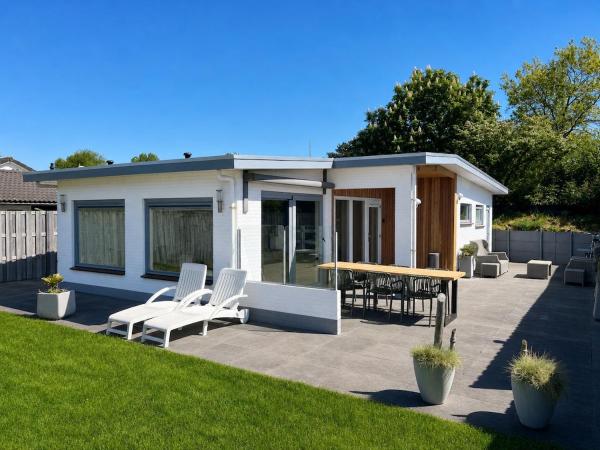 Fijn Strandhuis Dicht Aan Zee Met Hottub - Ouddorp