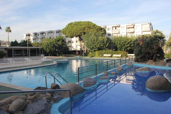 Apartamento Con Piscina Y Frente Al Mar - El Masnou