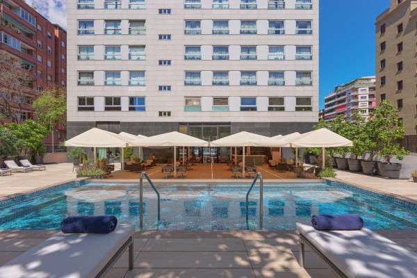 H10 Itaca - Cornellà de Llobregat
