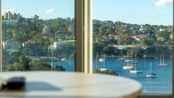 Kirribilli Waterfront Lovely Charm 2b - North Sydney