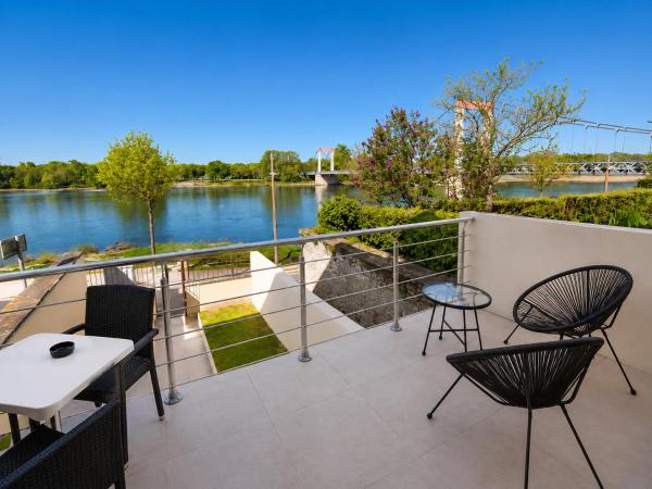 La Maison De La Loire - Hotel Ibis Budget Cosne Sur Loire