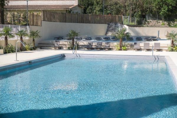 Camping De La Vallée Heureuse - Cavaillon