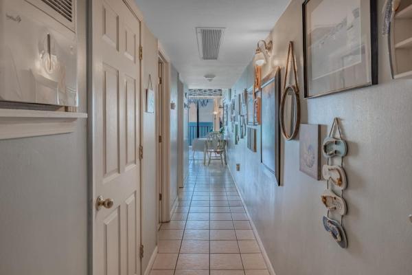 Relaxing Oceanfront 2br Beach Condo! Royal Garden 1514 - Garden City, SC