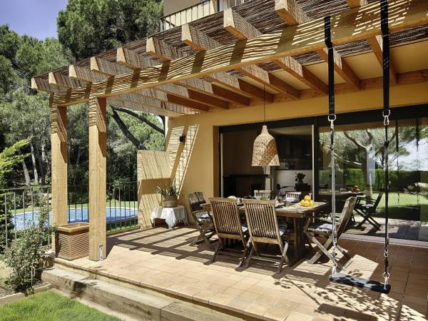 Hermosa Villa En Sant Feliu De Guíxols Con Piscina Comunitaria - Es-209-80 - Sant Feliu de Guíxols