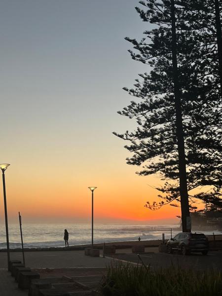 New Listing Renovated Northern Beaches Getaway Australia - Collaroy