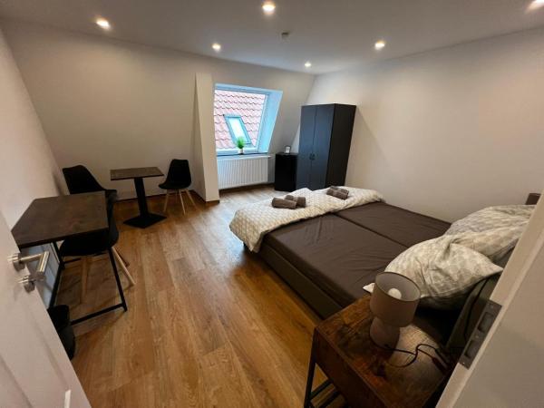 Zi 3 Zentral Und Modern Zimmer Im Herzen Oldenburgs - Oldenburg