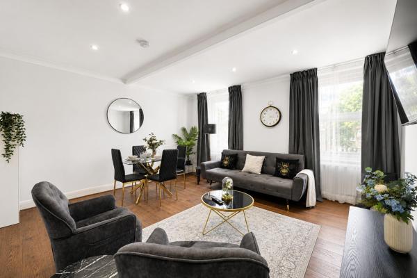 2-bed Kensington High Street Apartments Central - Harrow