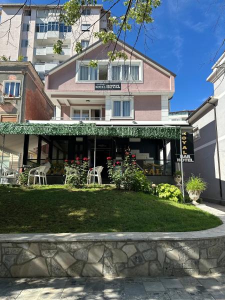 Royal Hotel Peshkopi Albania - Albanien