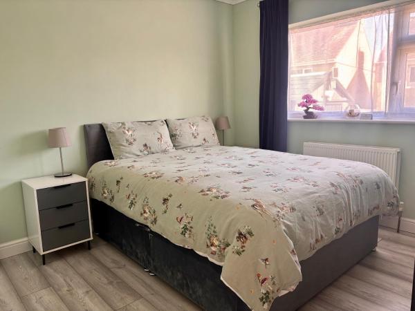Orient Short Stay - 홀리헤드