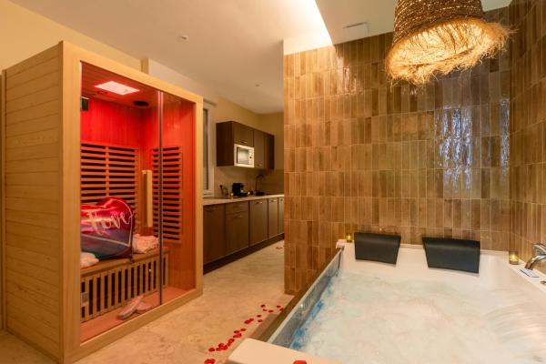 Bali ÉVasion - Jacuzzi & Sauna Privatif à Nice - Èze