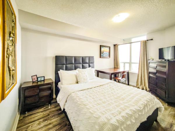 Modern 2br 2 Bath Condo With Pool, Parking, Near Yyz - Mississauga