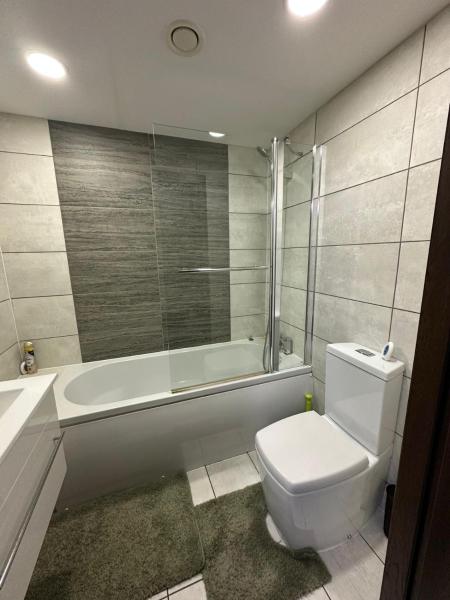 Stylish Flat Near Nec - Sleeps 4 - Parking - Birmingham