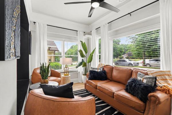 Sleeps 12 - Luxury Upscale House Mins From Mercedes-benz Stadium - Atlanta, GA