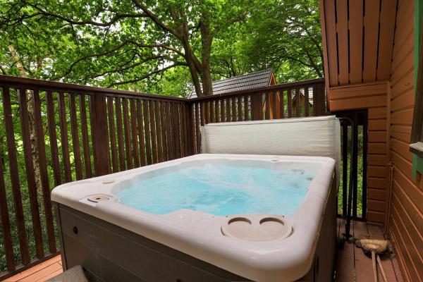 Lodge Nine For 6 With Hot Tub - Spa Resort In Devon - Bovey Tracey