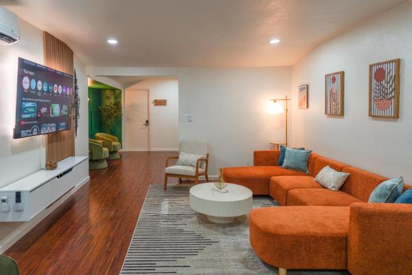 Disneyland Villa For Families With Game Room, Ev And 3 Bedrooms, Sleeps Up To 13 - Anaheim