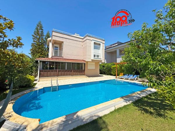 Paradise Town Villa Royal - Belek