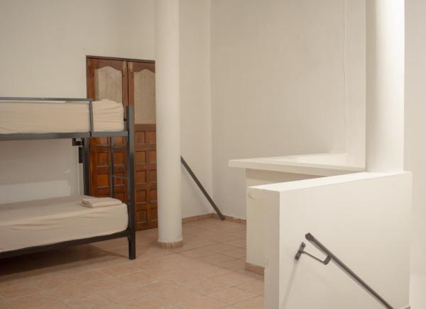 Casa Para Grupos Grandes En El Centro De Monterrey - Monterrey